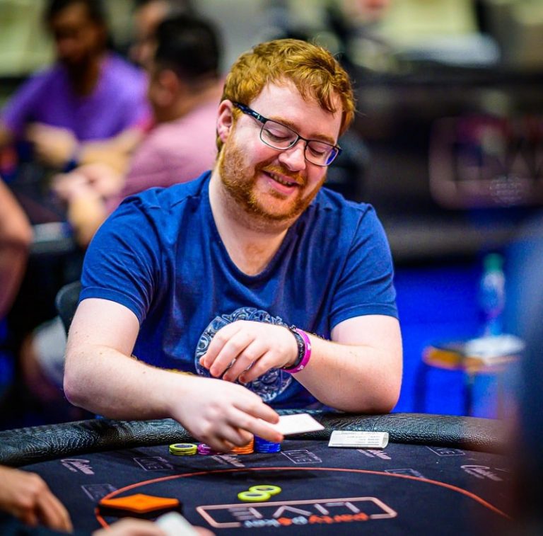 Bester Pokerspieler | Nyle Farrell Erfolgsgeschichte